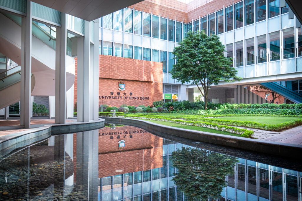 Publishing materials - HKU Centre for AI, Management and Organization